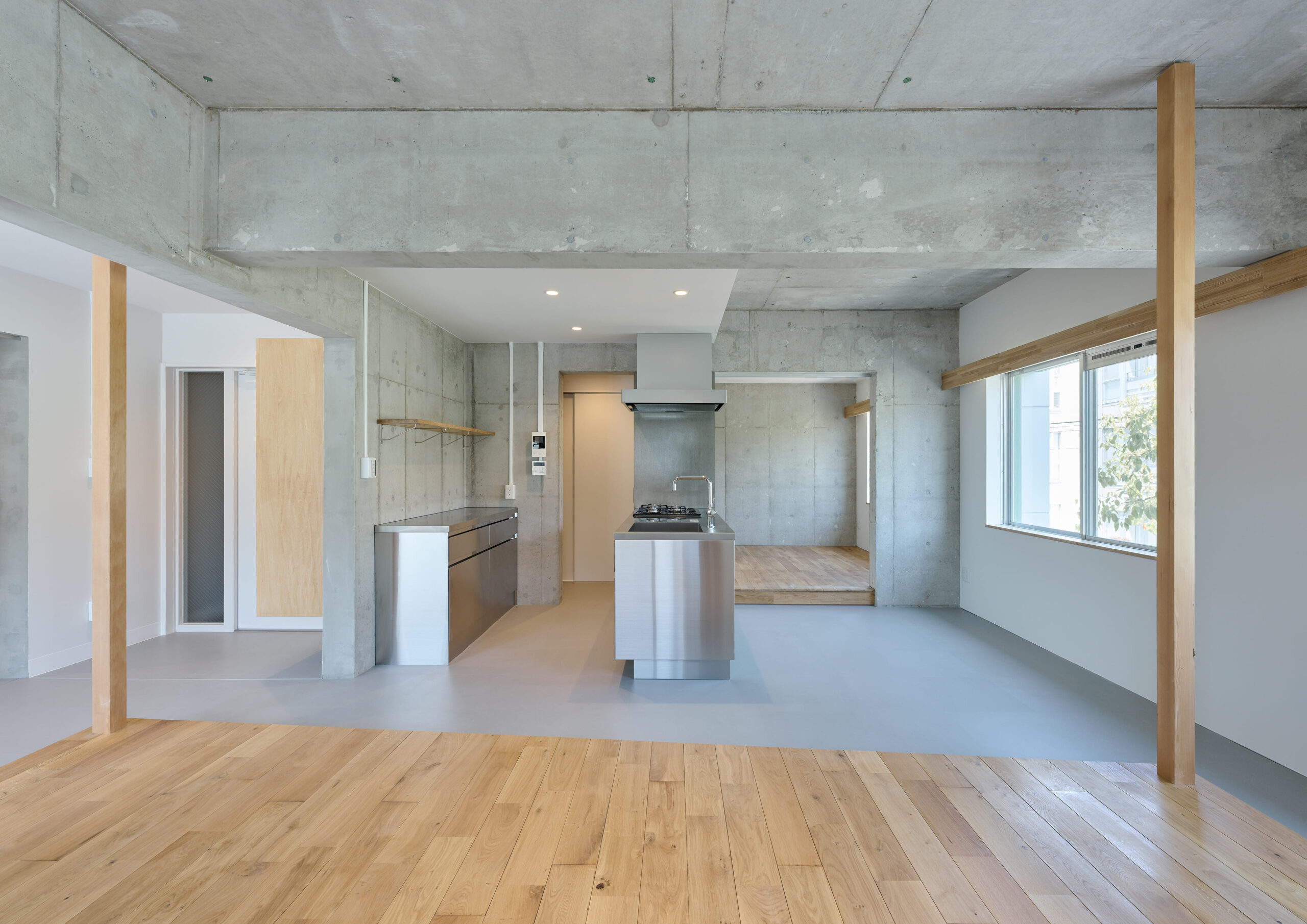 UNFLAT | PEAK STUDIO 会社サイト